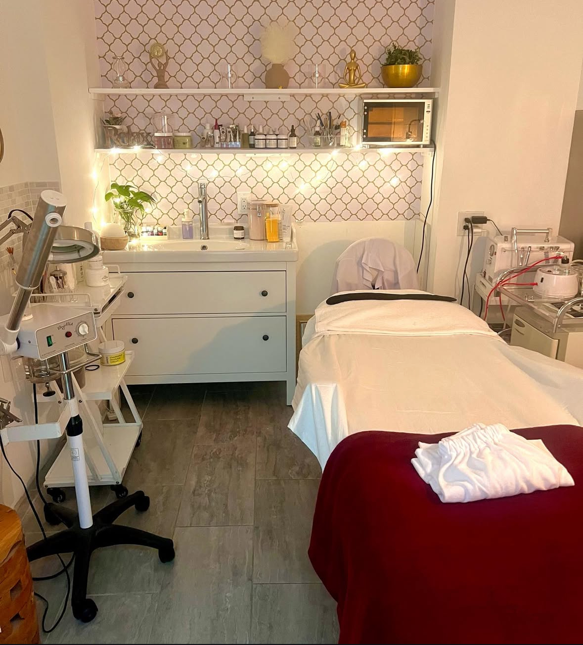 Facials - Brazilian Waxing Center
